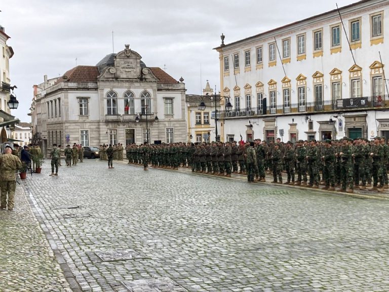 Évora prepara-se para receber uma grande cerimónia de Juramento de ...